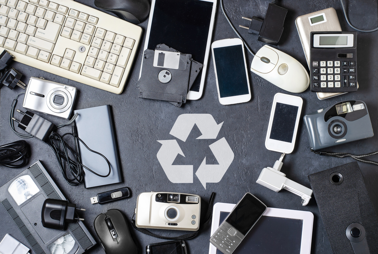 Why IT, Facilities, and Finance All Struggle with E-Waste Ownership ...